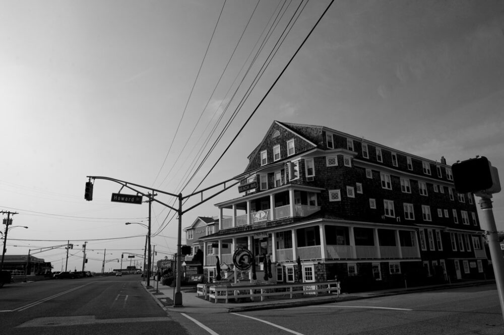 The Ghosts of the Hotel Macomber – CapeMay.com Blog