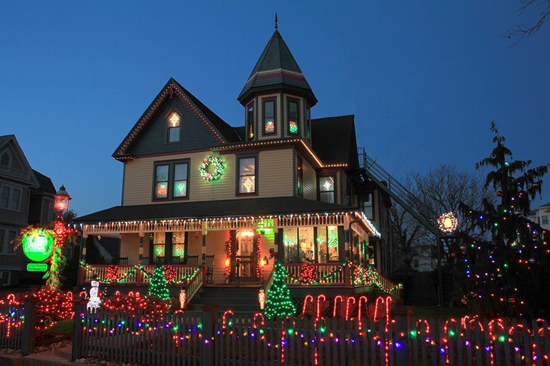albert-stevens-inn – High Tide