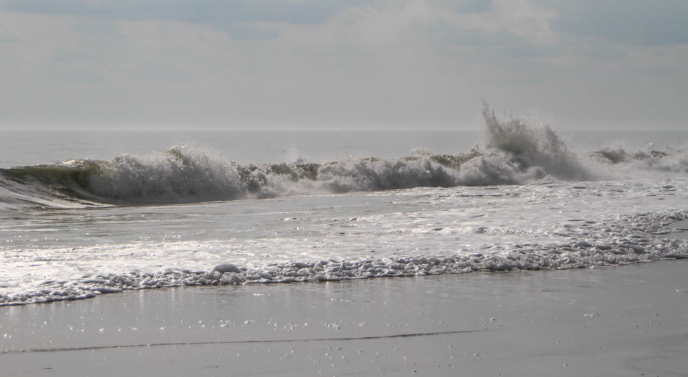 Smashing waves – Cape May Picture of the Day
